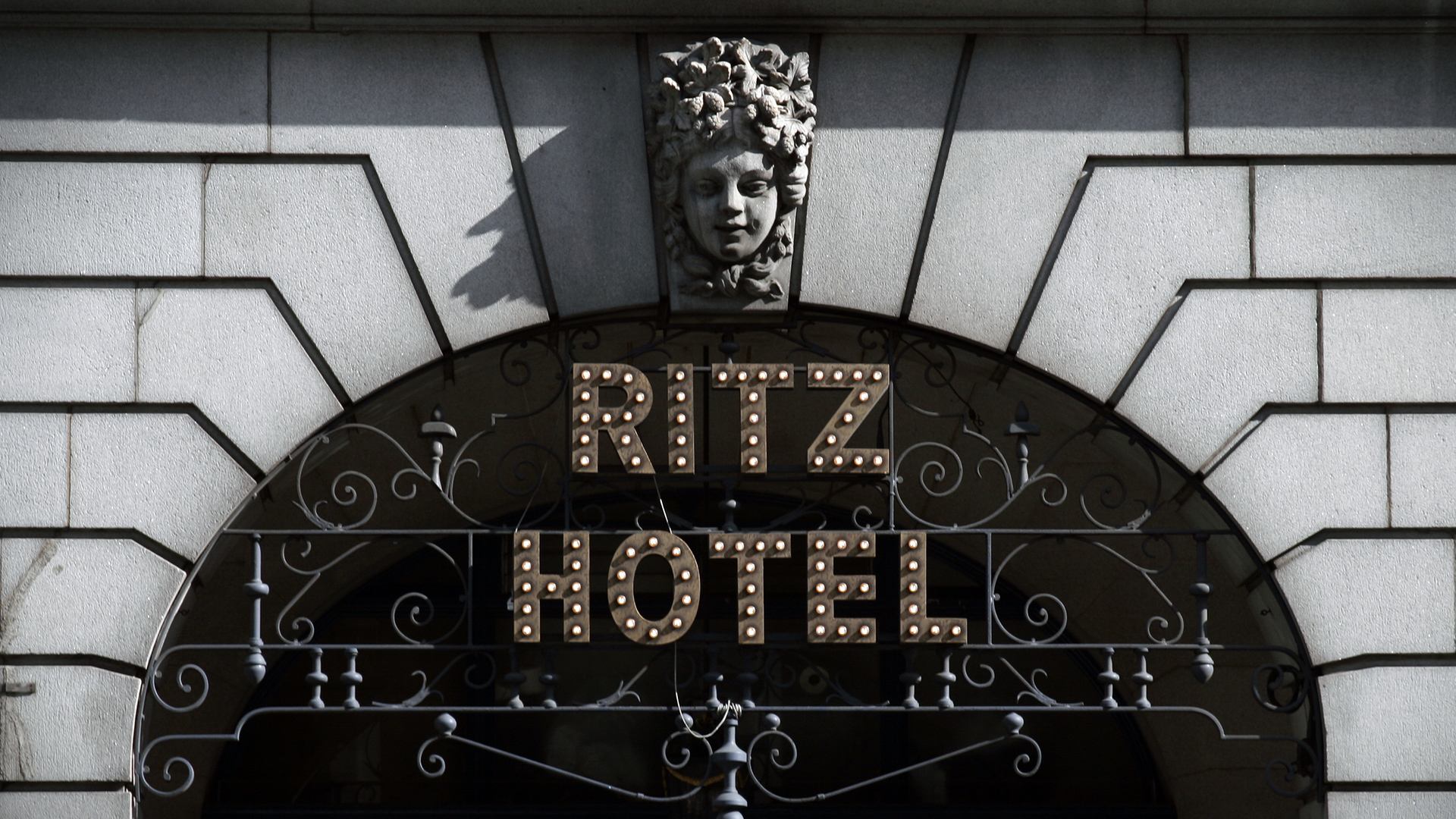 The Ritz and Luxury Living | Sky HISTORY TV Channel
