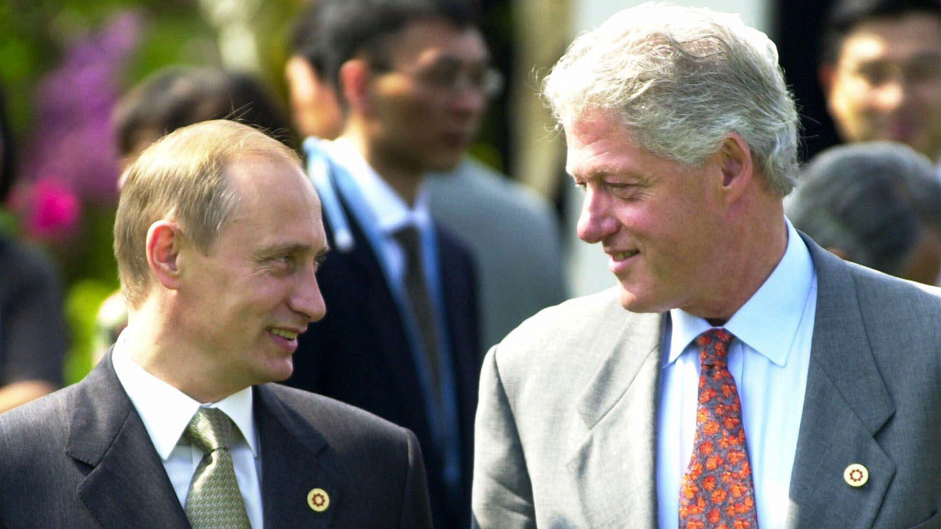 Bill Clinton’s relationship with Vladimir Putin | Sky HISTORY TV Channel