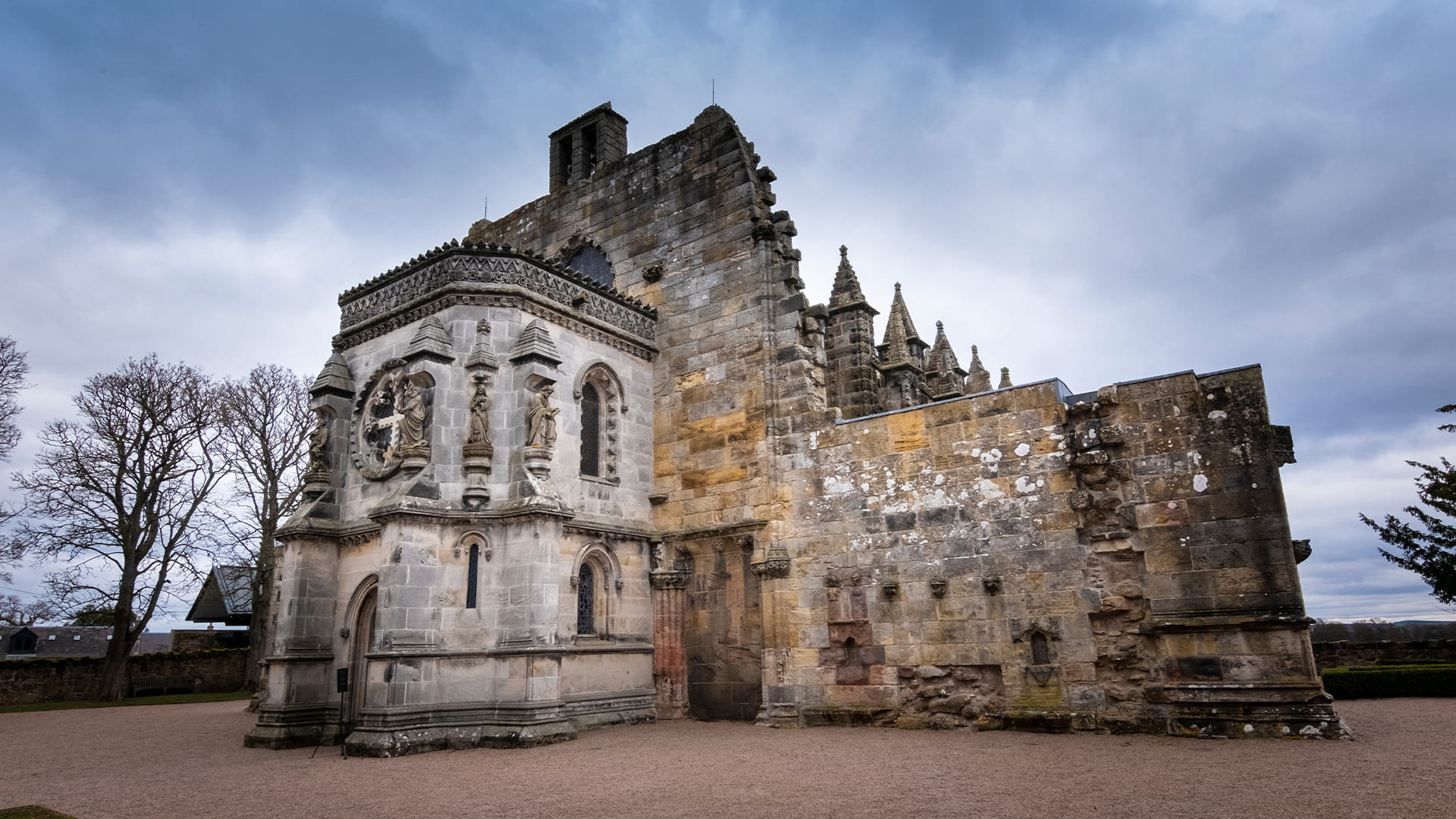 Rosslyn Chapel: Is the Holy Grail hidden in a Scottish village? | Sky ...